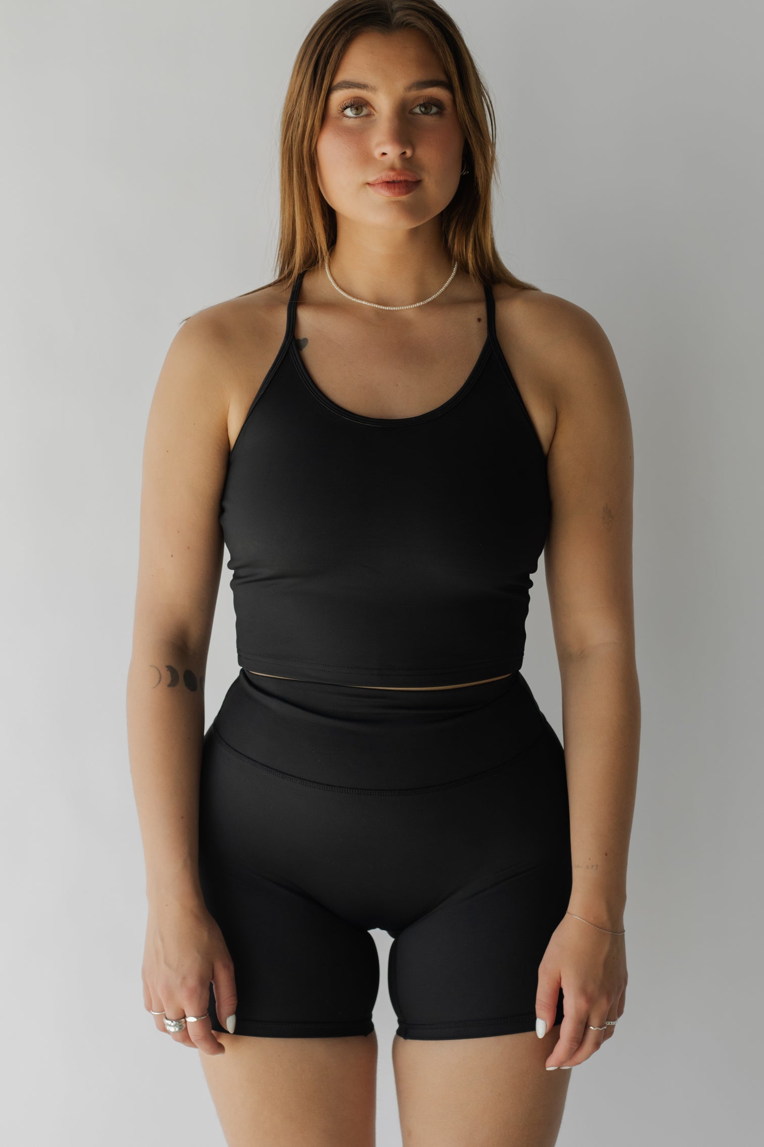Active essentials designed to take you anywhere – SUAV Activewear